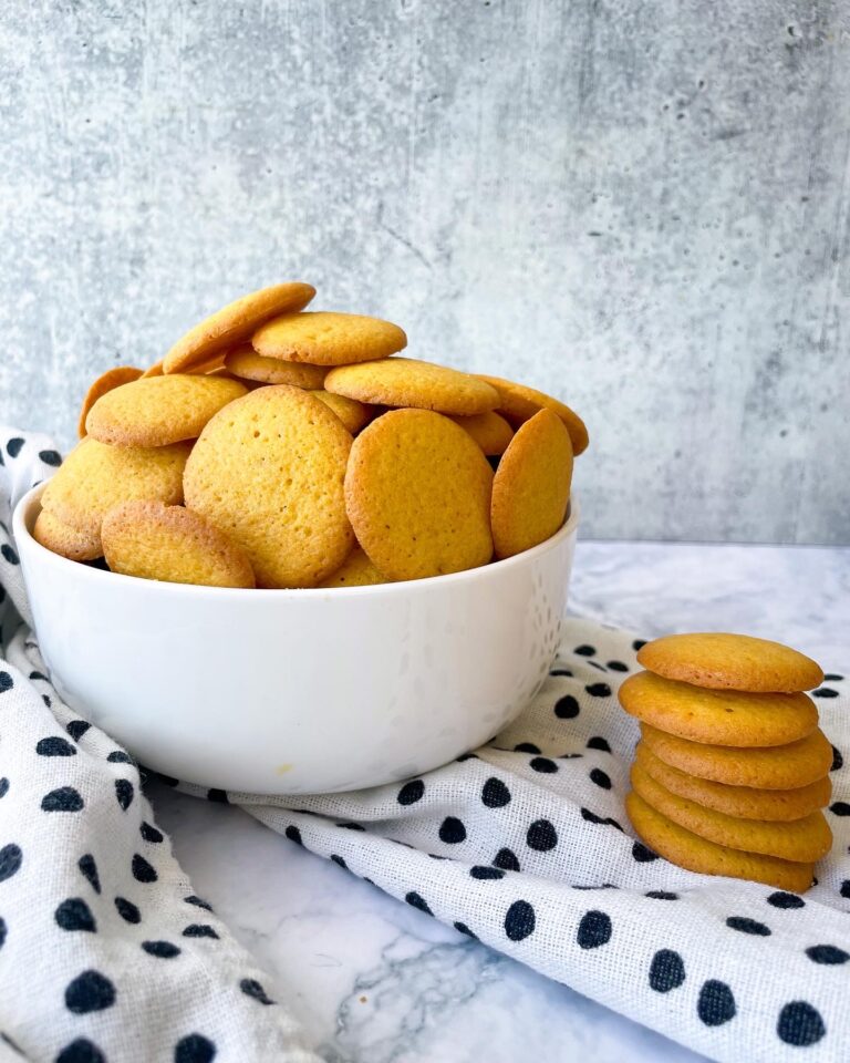 Jamaican Bulla Cakes: Irresistible Dessert Recipe to Try!